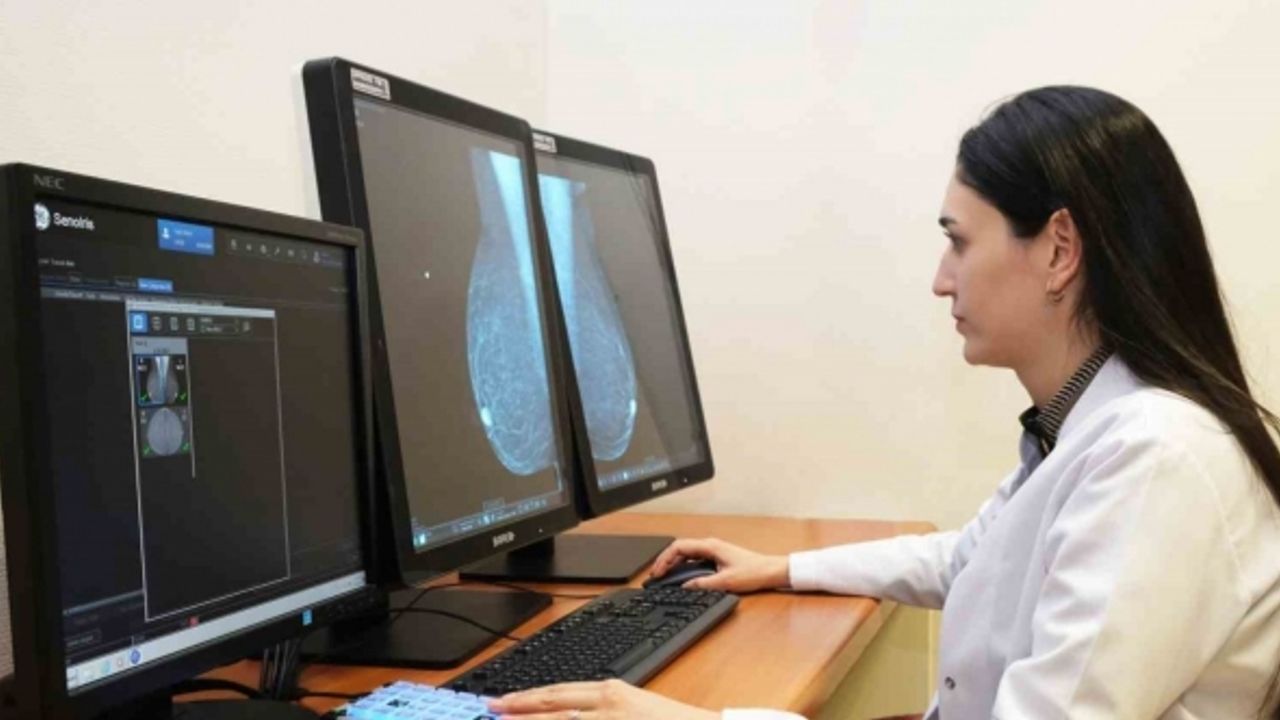 Meme kanseri tanısında yeni teknoloji 3D tomosentez mamografi cihazı ...